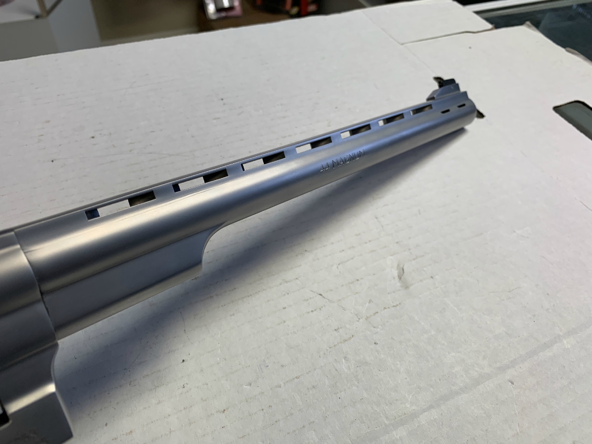 TAURUS MODEL M44 6 SHOT STAINLESS STEEL REVOLVER 12 INCH BARREL MAGNA ...