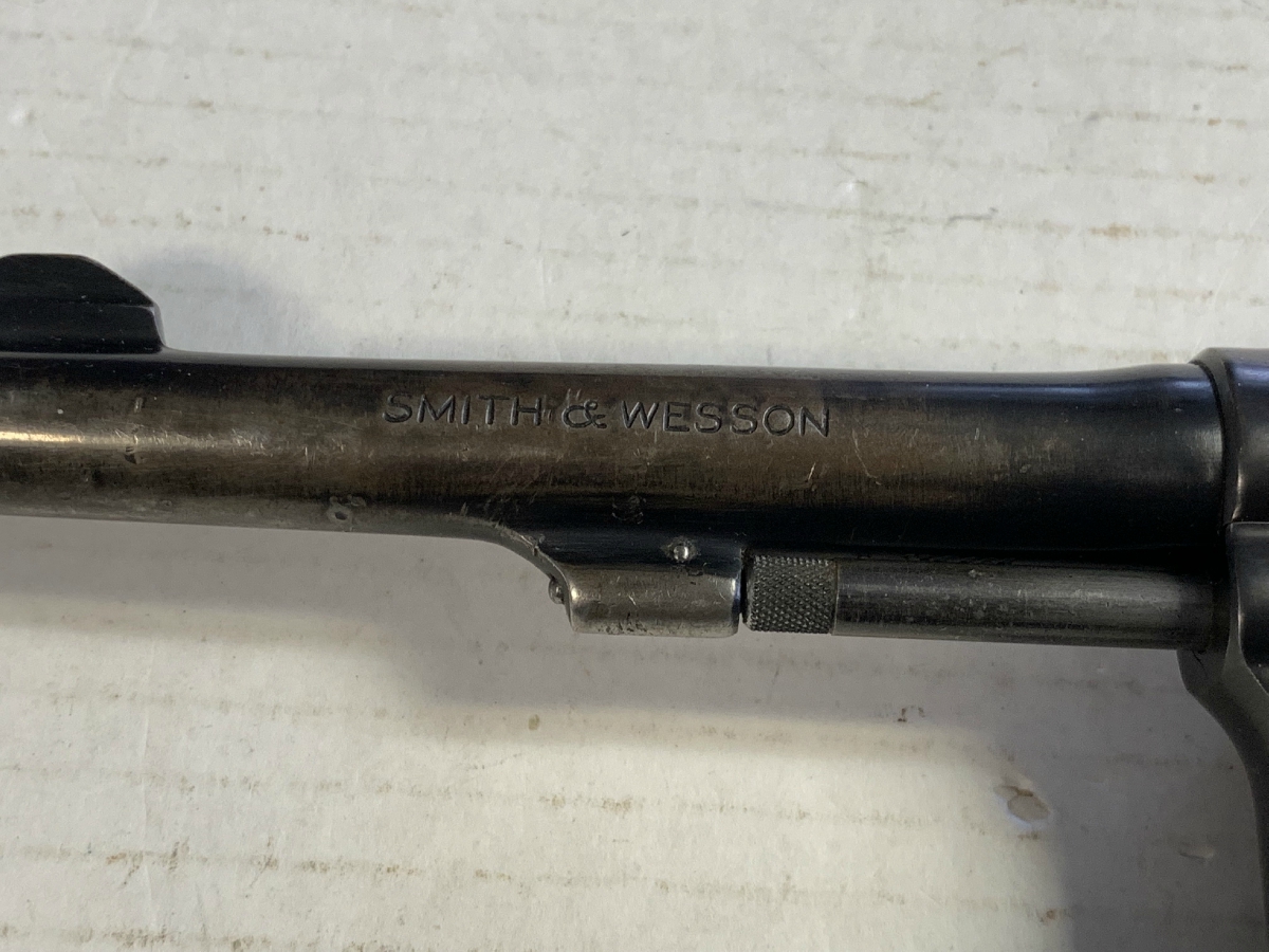 SMITH & WESSON - MODEL M&P 6 SHOT REVOLVER WITH RARE 5 INCH BARREL WOOD ...