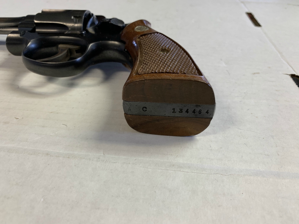 SMITH & WESSON - MODEL M&P 6 SHOT REVOLVER WITH RARE 5 INCH BARREL WOOD ...