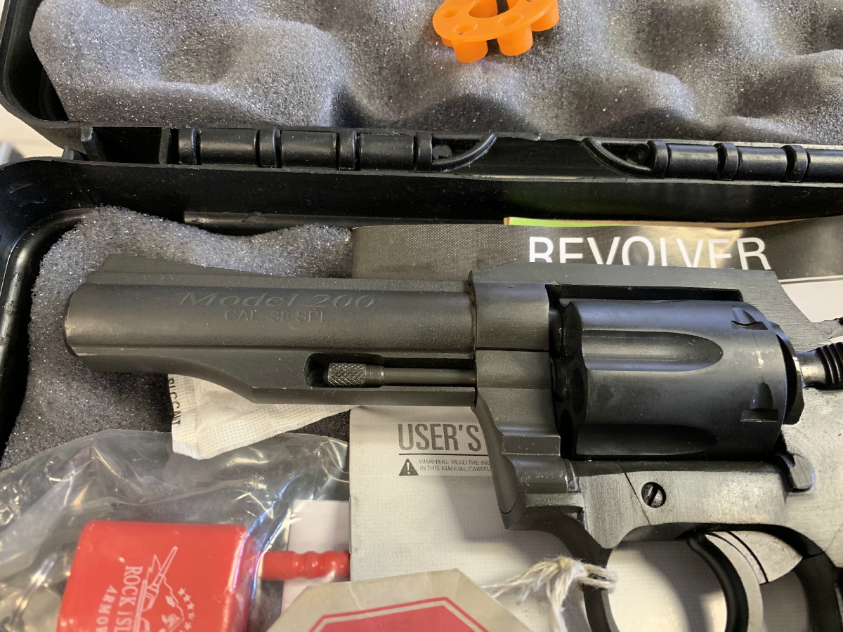 Rock Island Armory M200 Revolver Single/Double 4 Inch Barrel 6 Shot ...