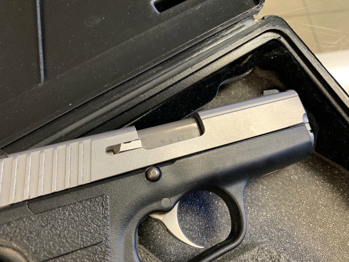 Kahr Arms Model P9 Covert Semi-Auto Pistol 6+1 Magazine Hard Case Nice ...