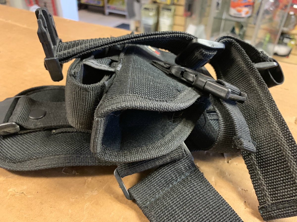 Fidragon Hip Rig For A Medium To Large Frame Handgun Good Used ...