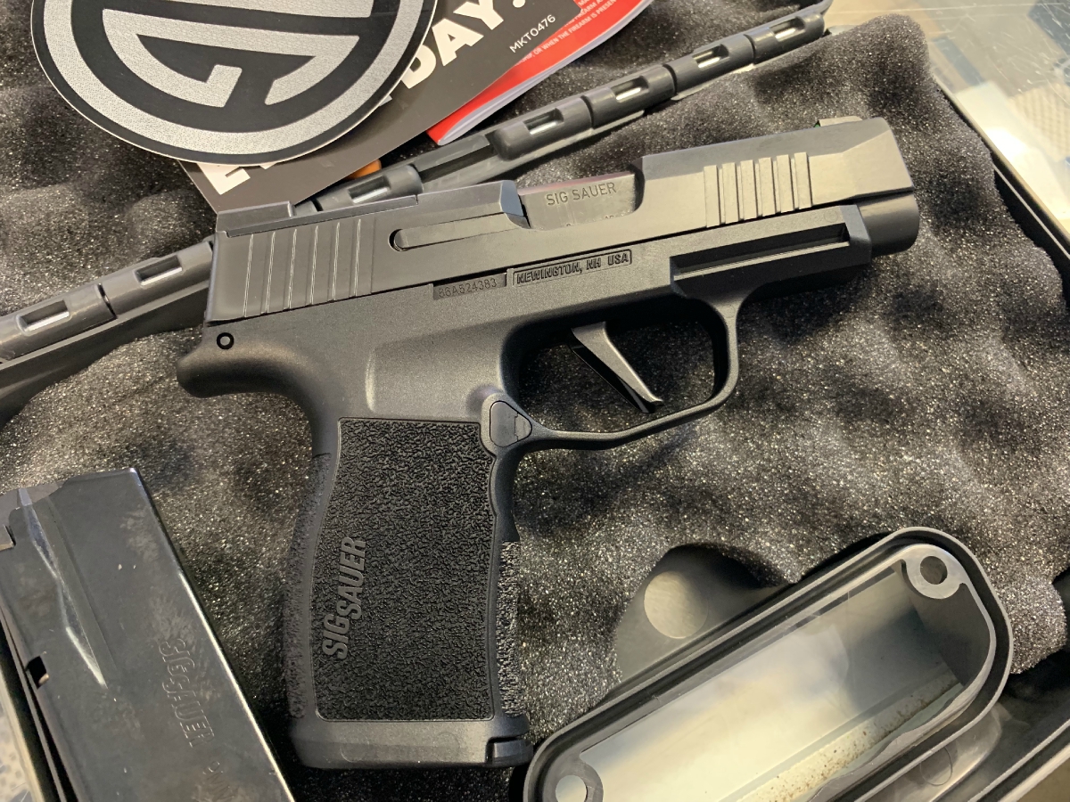 Sig Sauer P365 Xl Double 3.7 Inch Two 12+1 Black Polymer Grip/Frame ...