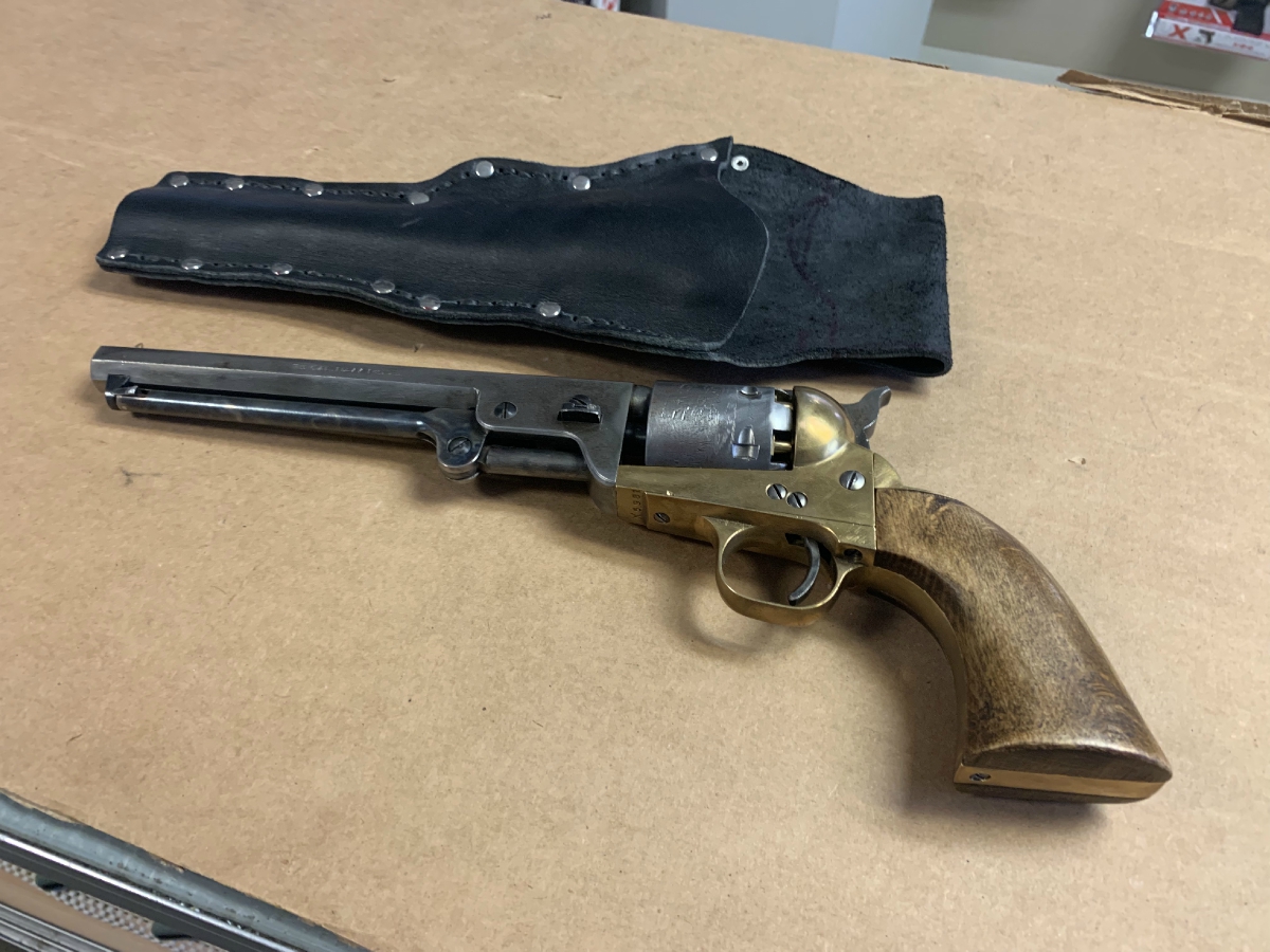 36 Caliber Navy Model Black Powder Revolver Made In Italy With Leather ...