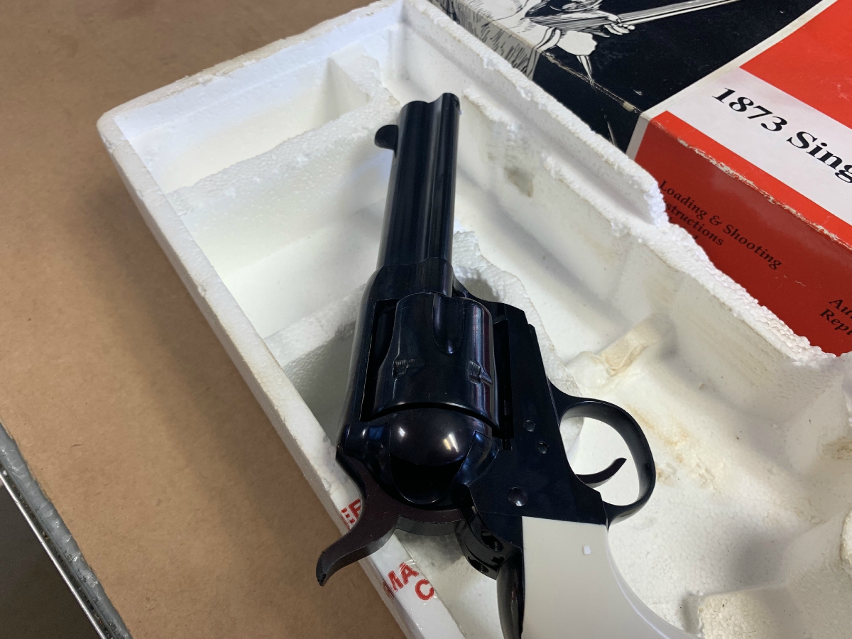 Traditions Frontier Series 1873 Single-Action Revolver Steel Frame ...