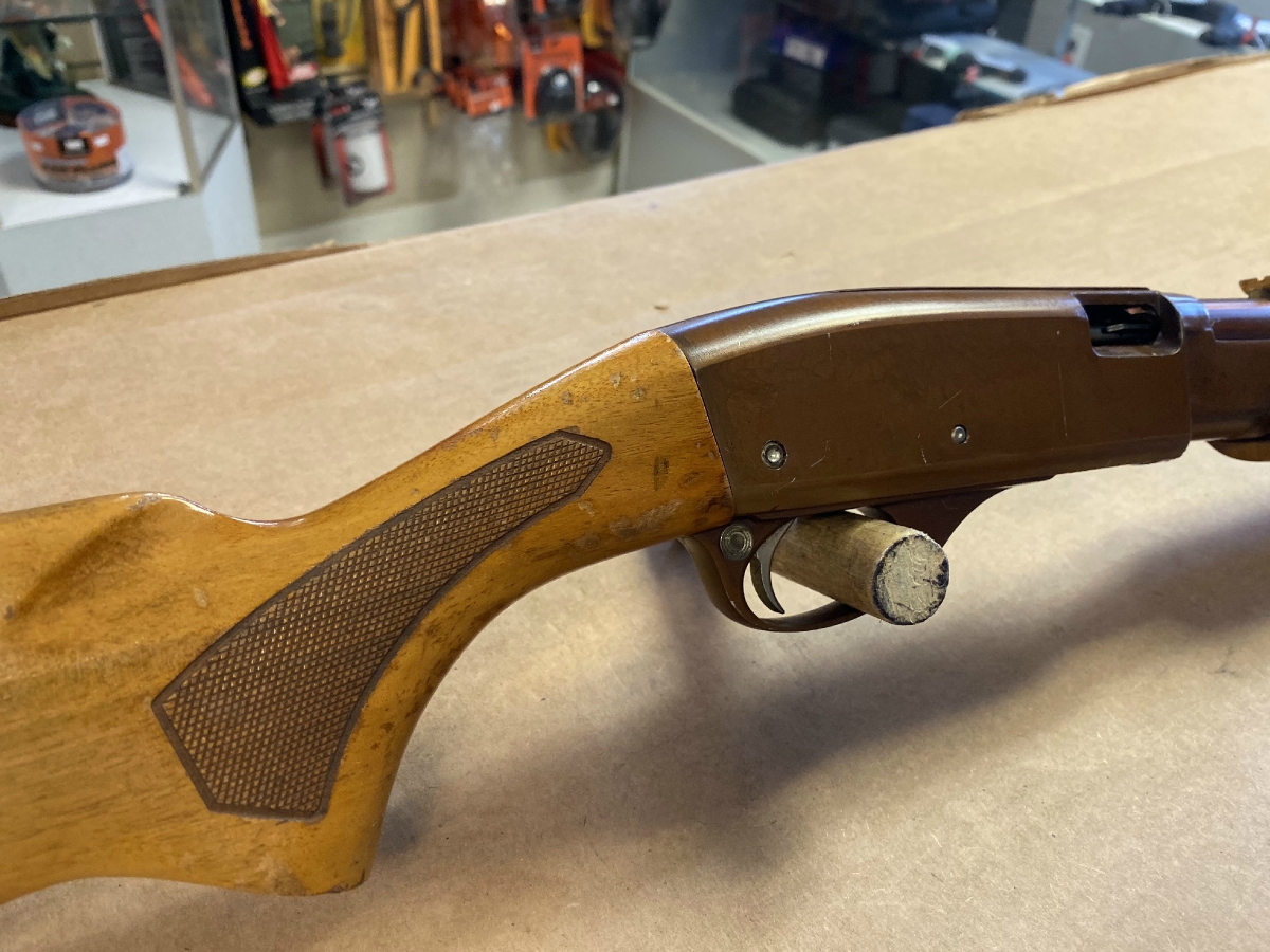 Remington Model 572 Fieldmaster Limited Edition Buckskin Tan Light ...