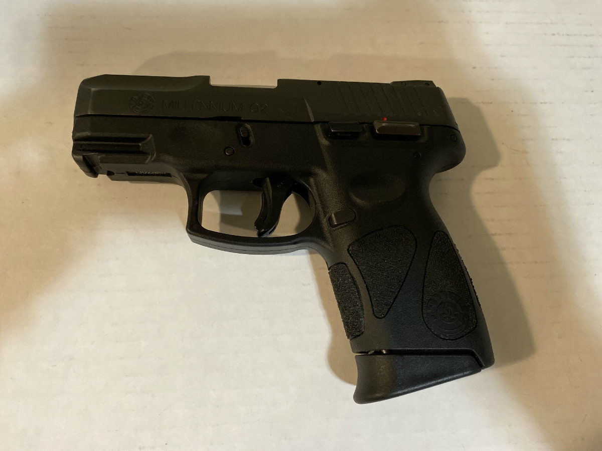 TAURUS MODEL MILLENNIUM G2 SEMI-AUTO PISTOL ONE 12 ROUND MAGAZINE NICE!!!
