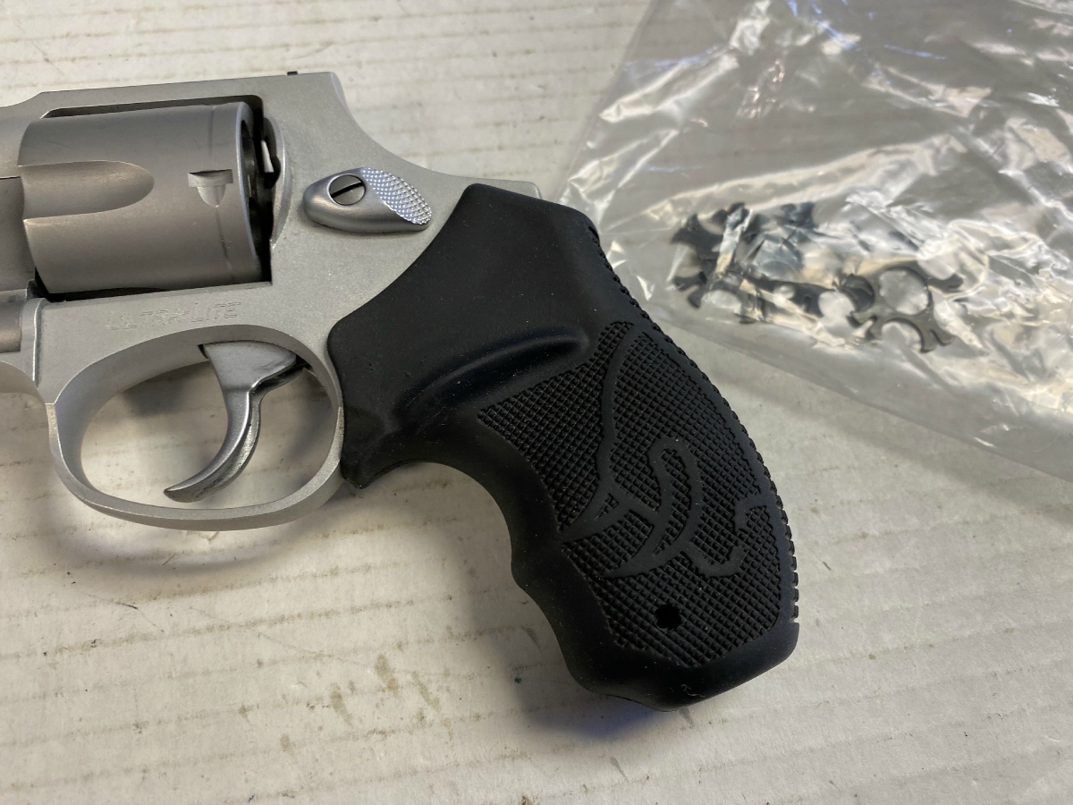 Taurus 380 Mini Revolver Double 1.75 Inch Barrel 5 Rd Black Rubber Grip ...