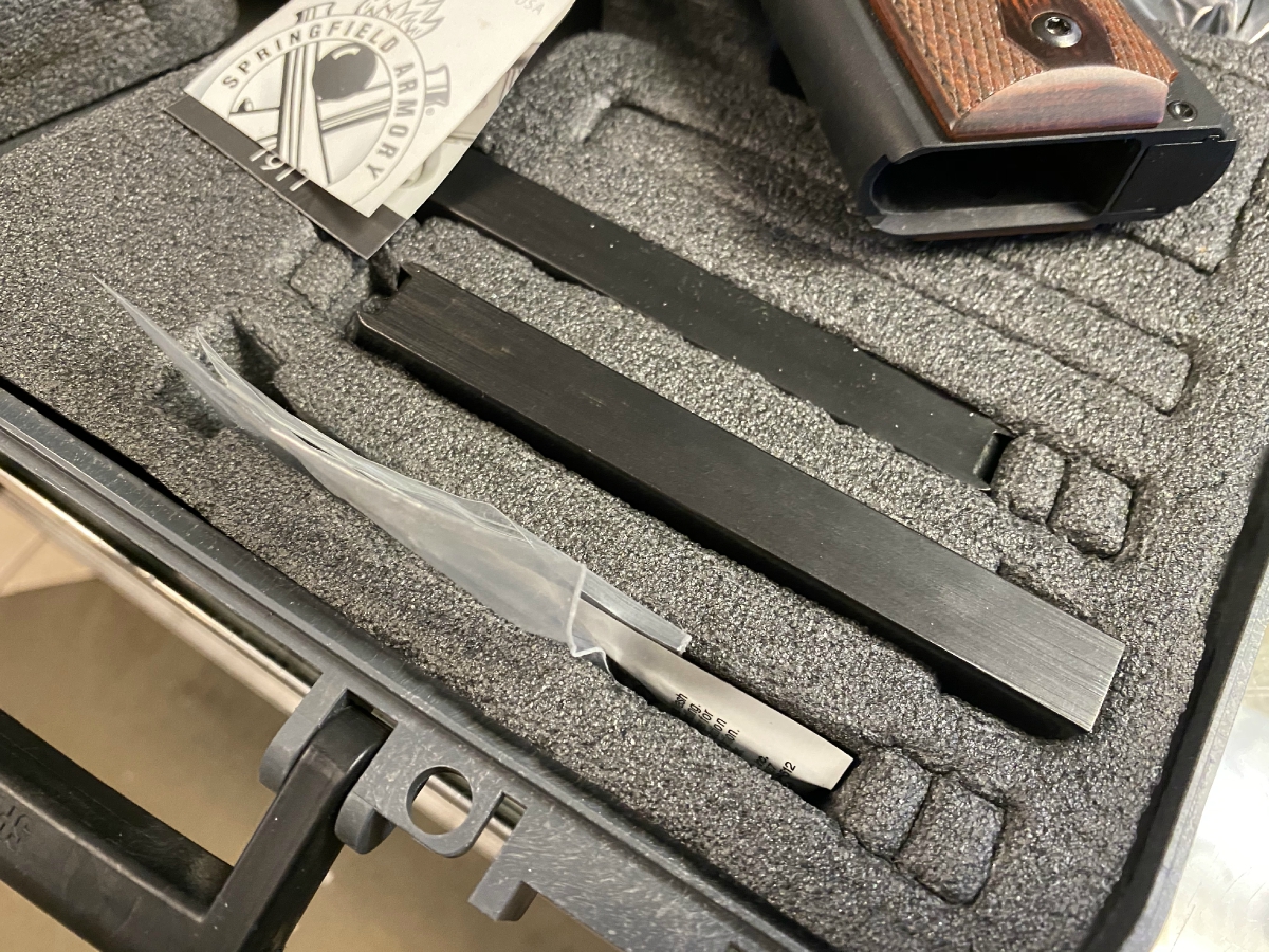 SPRINGFIELD - Operator 1911 Full Size 5 Inch Match Grade Barrel Tritium ...