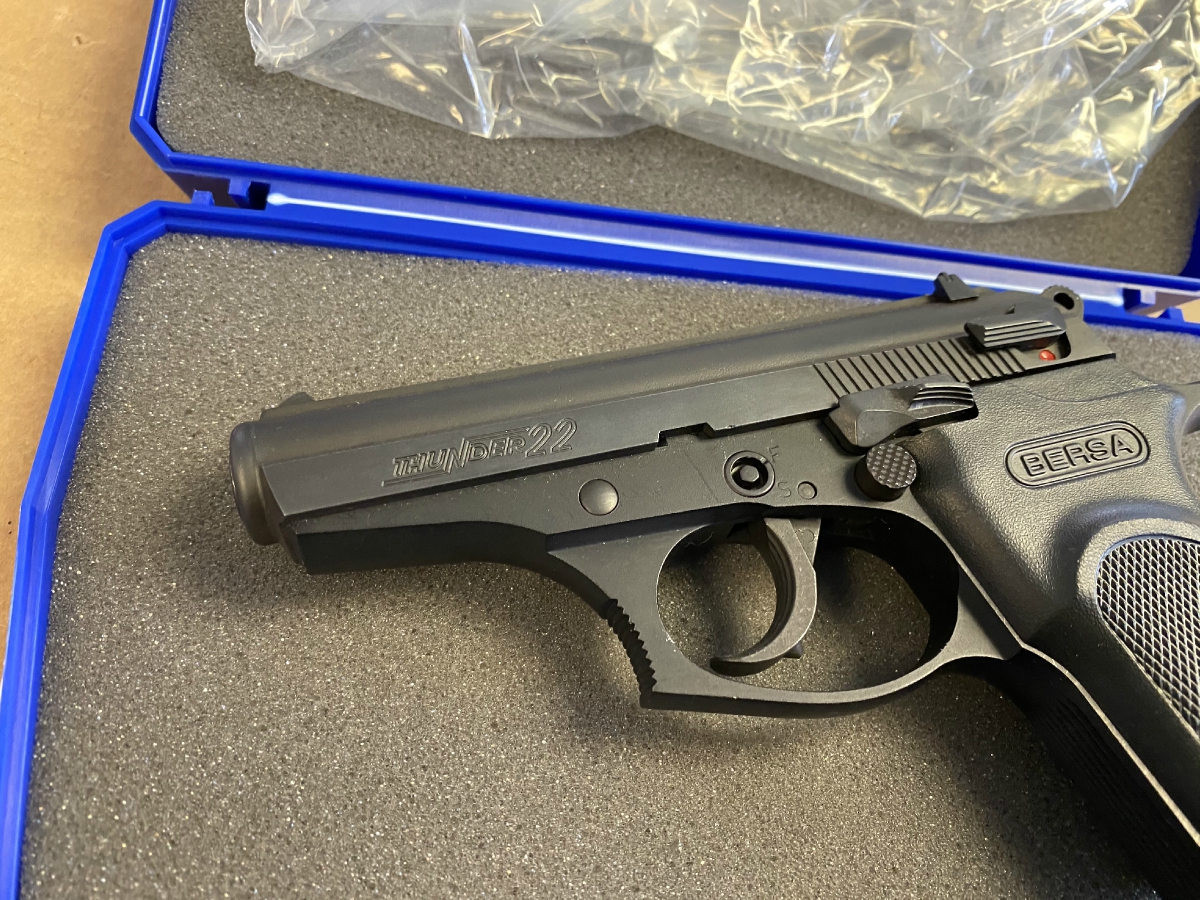 Bersa T22m Thunder 22 22lr 3.50 Inch Barrel 10+1 Black Poly Grip Matte ...