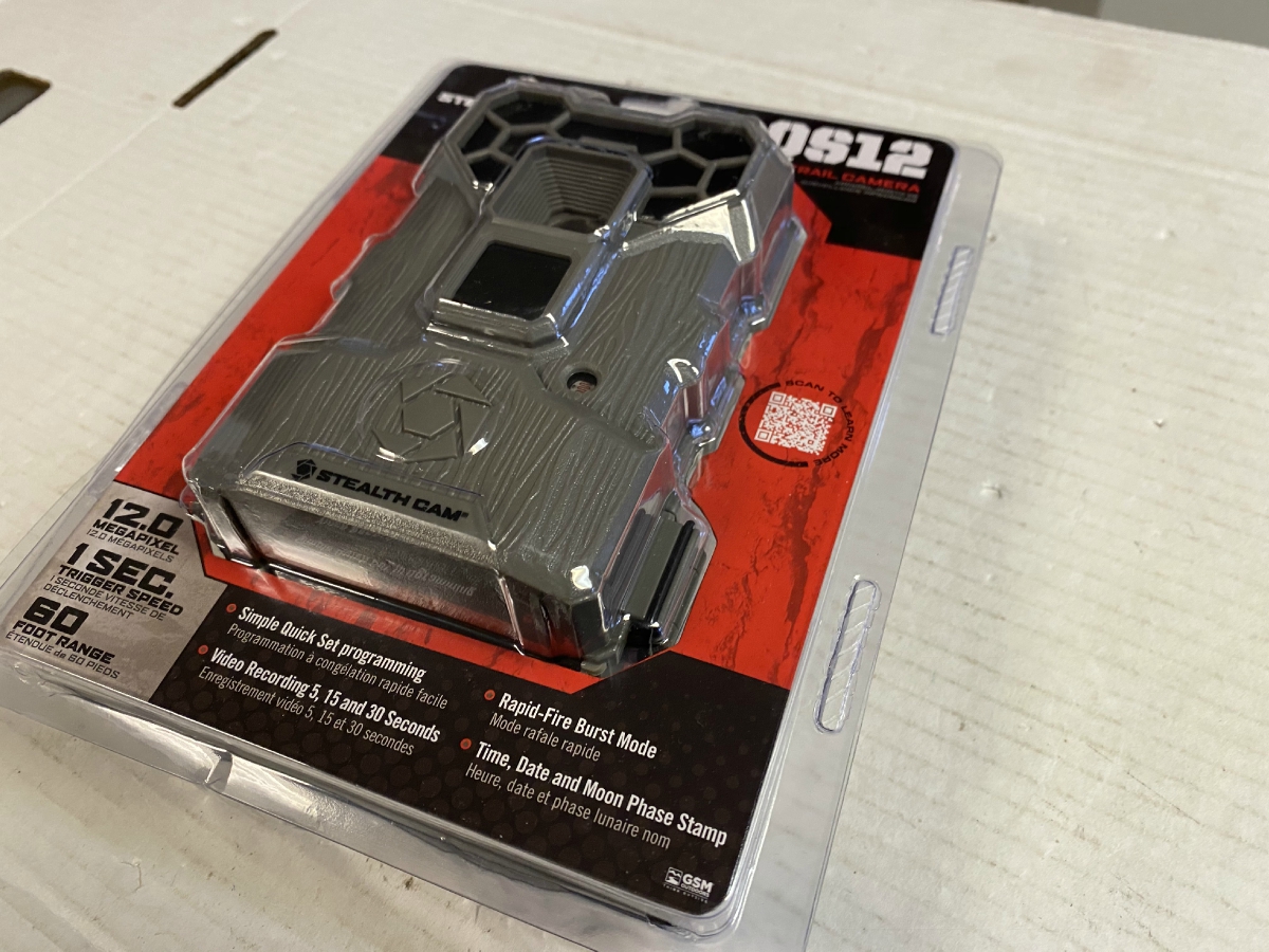 Stealth Cam Qs12 Trail Camera 12 Mega Pixel Burst Mode Sd Card Slot Up ...