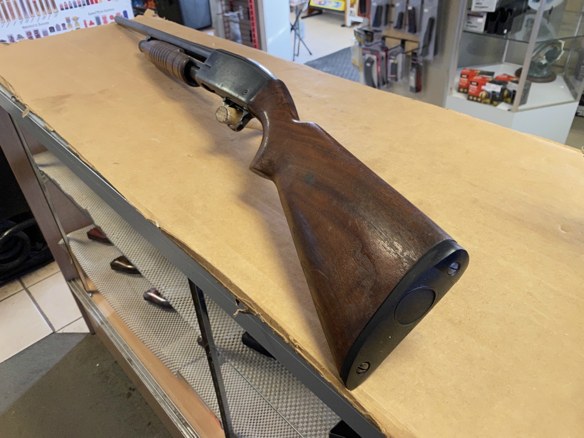 NOBLE MODEL 60 PUMP ACTION SHOTGUN WOOD STOCK IN GOOD CONDITION