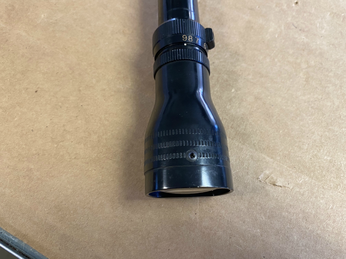 Redfield Lo Pro Wide Angle Rifle Scope In Good Condition For Sale at ...