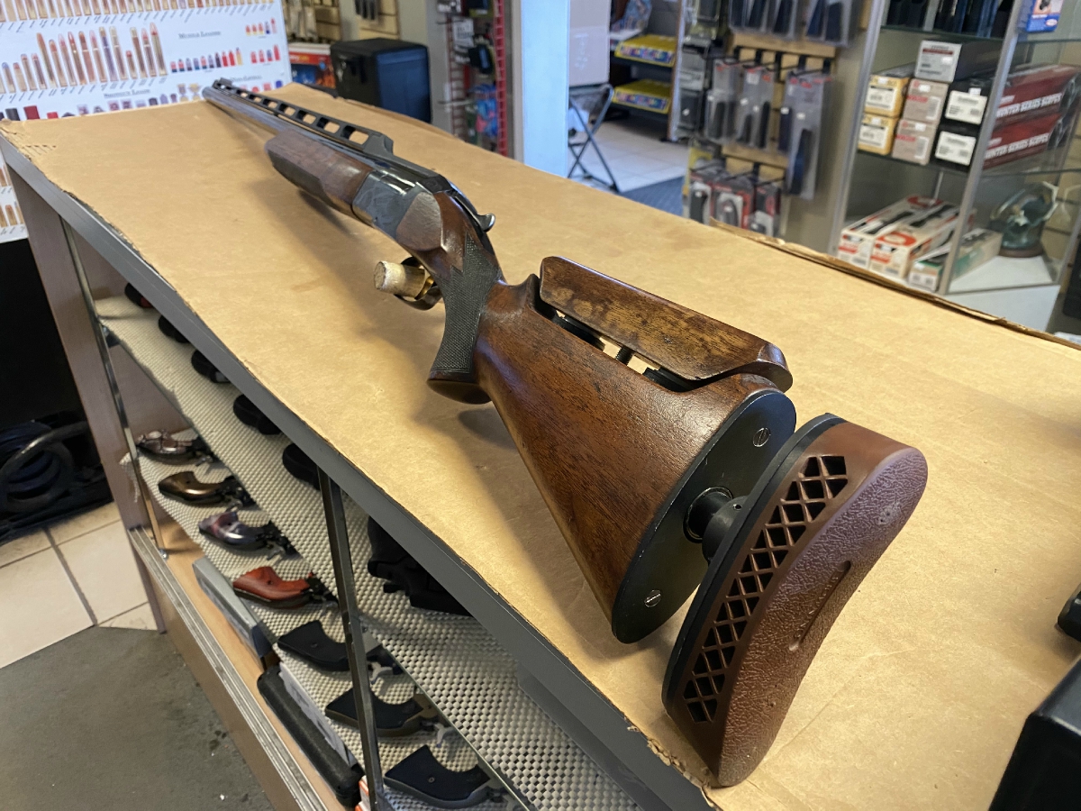 BROWNING BT-99 Plus Trap Shotgun 12 Gauge Blue and Grade III/IV Walnut ...