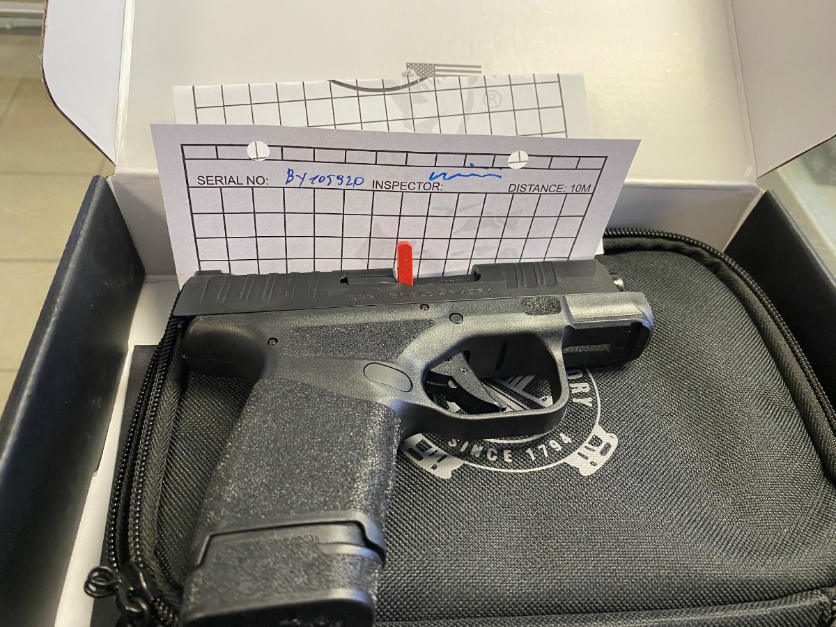 SPRINGFIELD ARMORY - Hellcat 3 Inch Barrel 13+1 11+1 Black Black ...