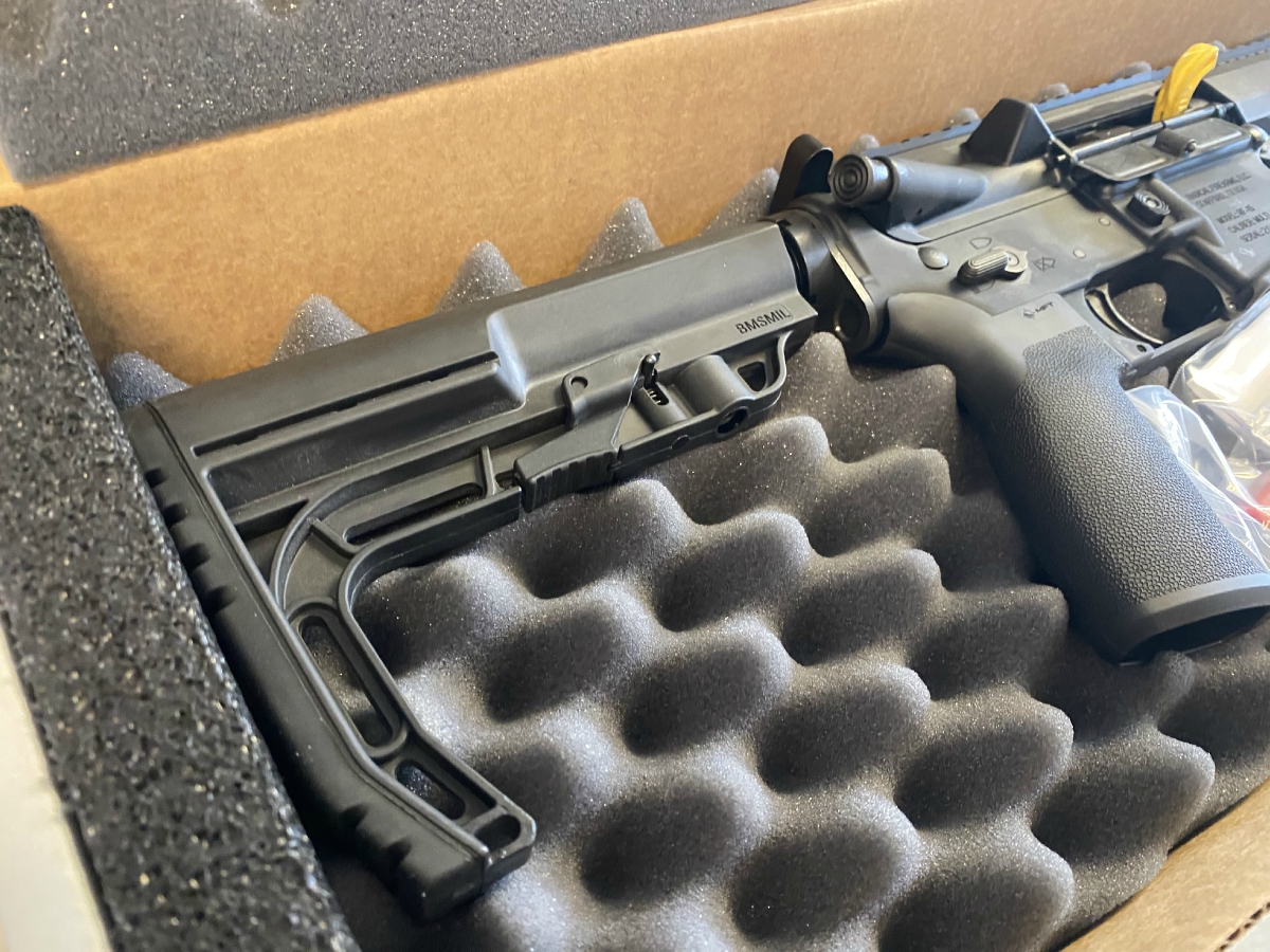 RADICAL FIREARMS - MODEL RF-15 AR Semi Auto Rifle 5.56 NATO 16 Inch ...