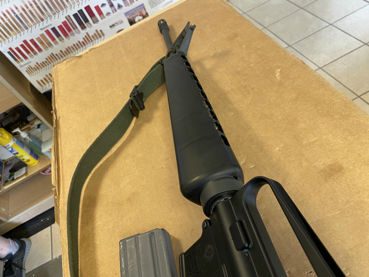 Brownells M16a1 Ar-15 Rifle 20 Inch Barrel 30 Round Magazine A1-Style ...