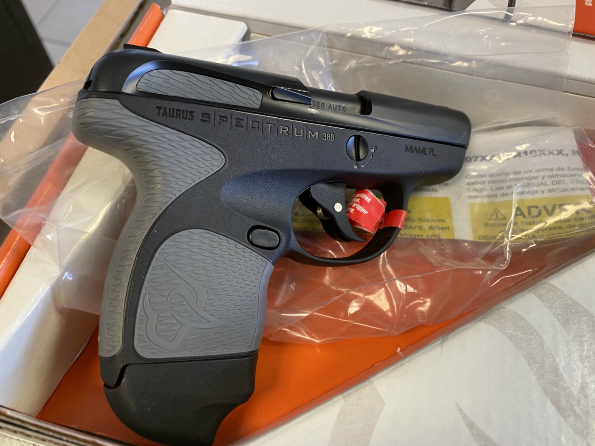 Taurus Spectrum Semi Auto Pistol 2.8 Inch Barrel 6/7 Round Magazines ...