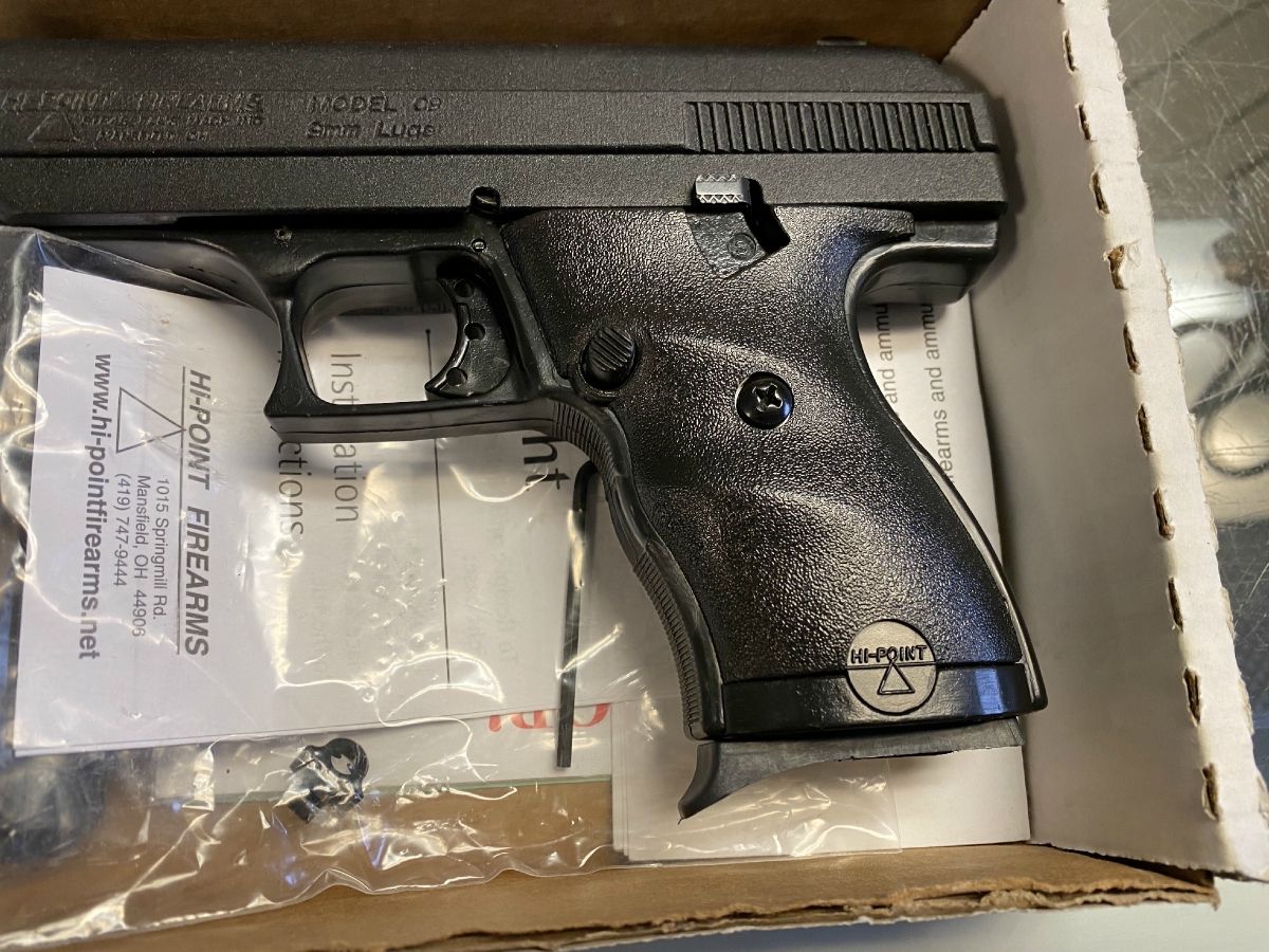 Hi-Point MODEL C9 Compact 3.50 Inch Barrel 8+1 Black Polymer Grip ...