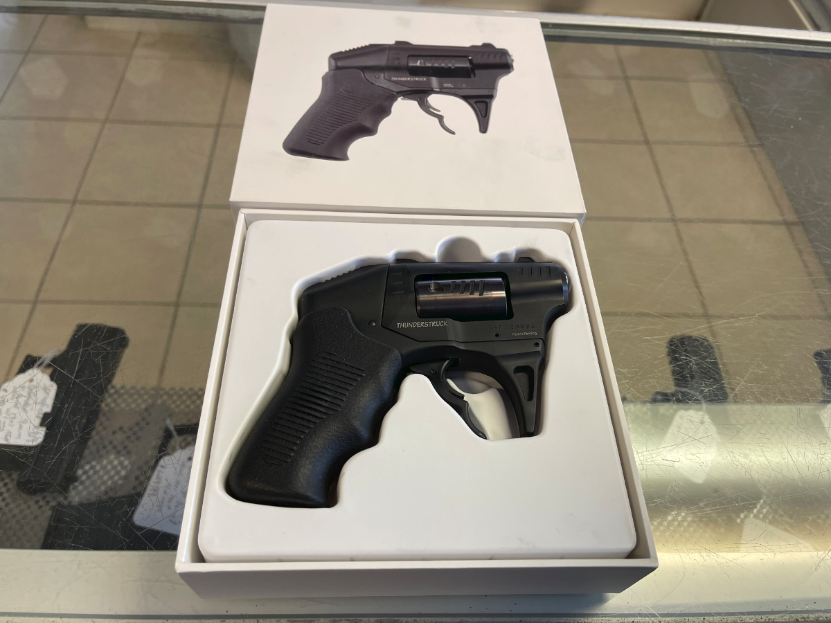 Standard Mfg. Model S333 Thunderstruck 22 Wmr 1.25 Inch Barrel 8 Round ...