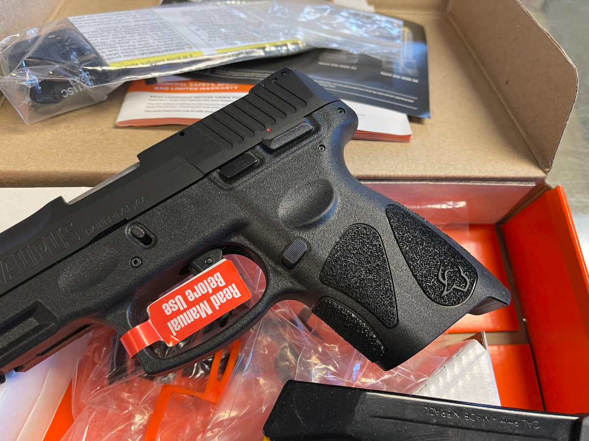 Taurus G2c 3.20 Inch Barrel 12+1 Black Frame W/Rail Matte Black Steel ...