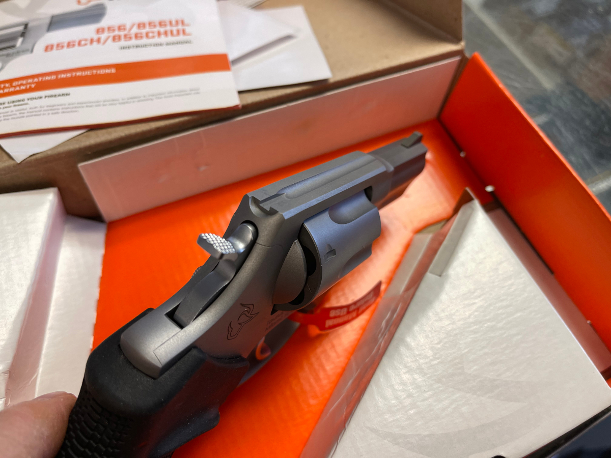 Taurus Model 856 38sp Matte Stainless 2 Inch Barrel 6 Shot Revolver ...