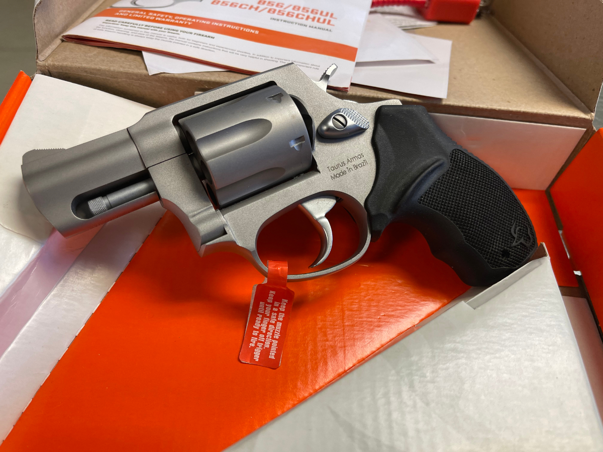 Taurus Model 856 38sp Matte Stainless 2 Inch Barrel 6 Shot Revolver ...