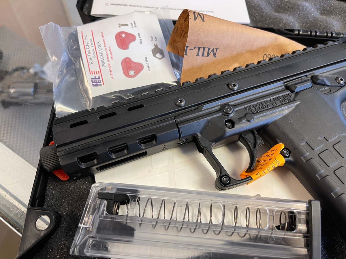 Kel-Tec Cp33 With Rail 22 Lr 5.50 Inch Threaded Barrel 33+1 Black Steel ...
