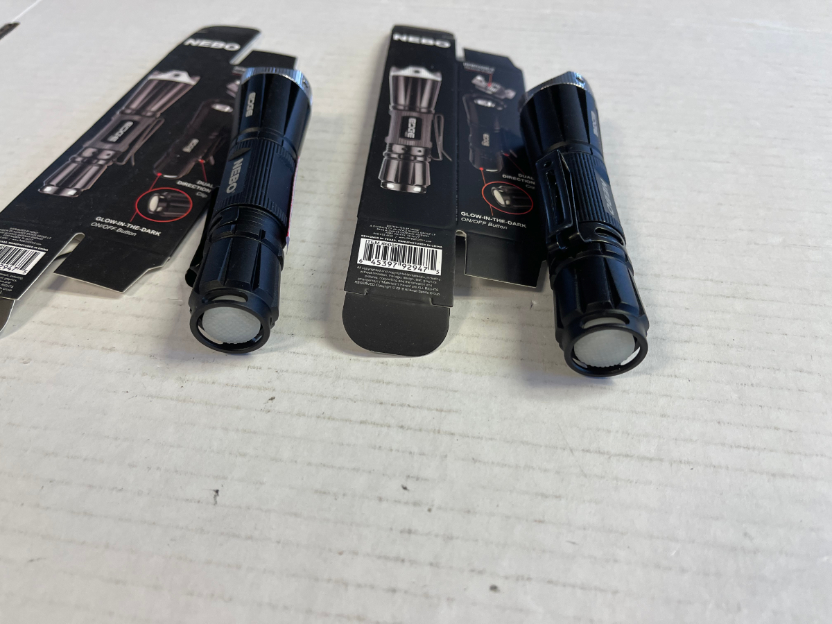 Two Nebo Edge 200 Features 200 Lumens Of Powerful White Light Aircraft ...