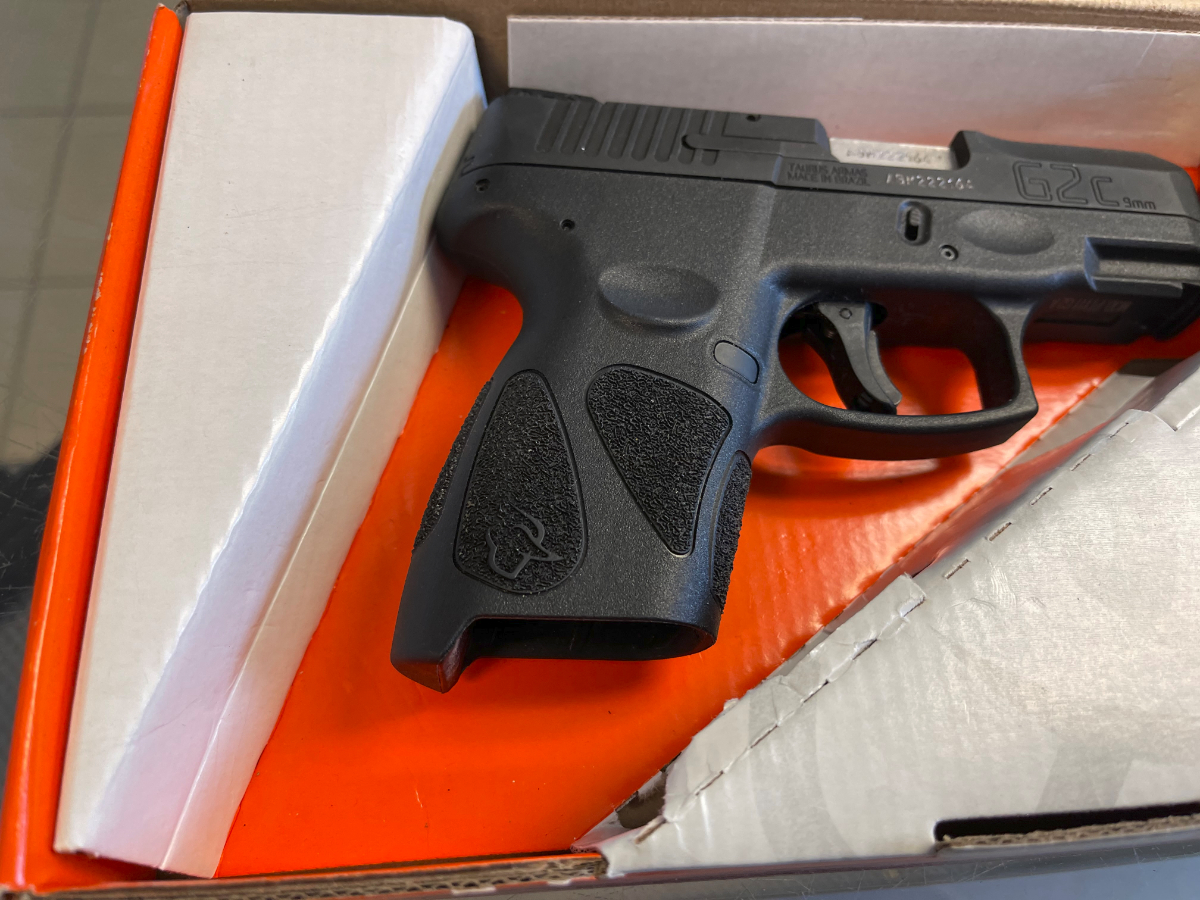 Taurus G2C 3.20 Inch Barrel 12+1 Black Frame w/Rail Matte Black Steel ...