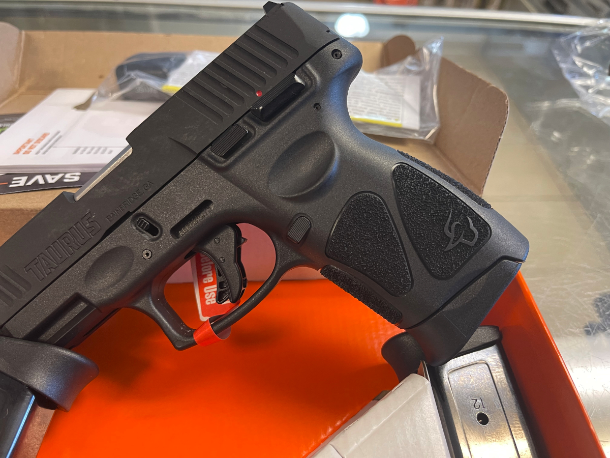 Taurus G3c 3.20 Inch Barrel 12+1 Black Frame W/Rail Matte Black Tenifer ...