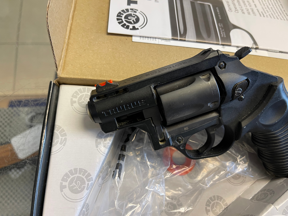 Taurus Protector Poly Revolver 2 Inch Barrel 5 Rounds Rubber Grips Blue ...