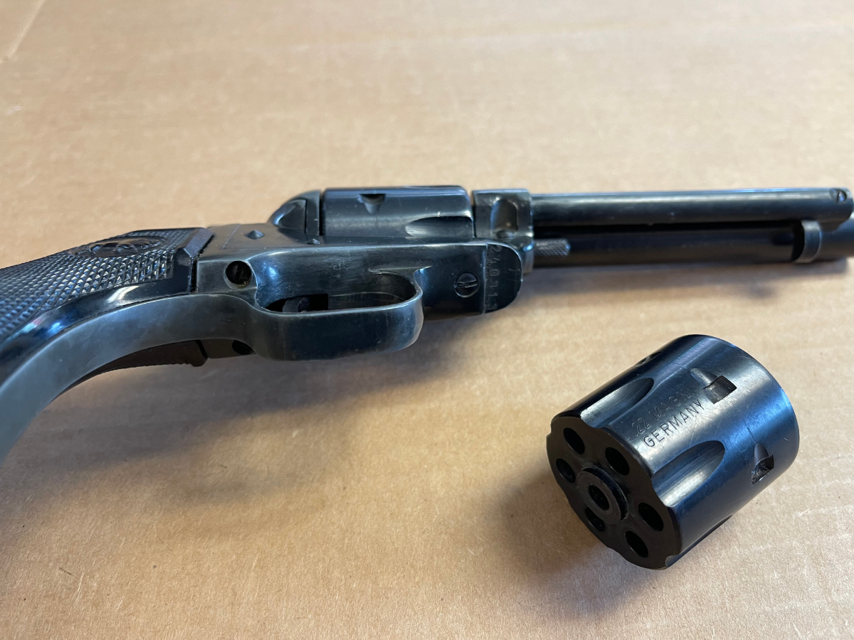 Eig Model E15 22lr Made In Germany Single Action Revolver Includes ...