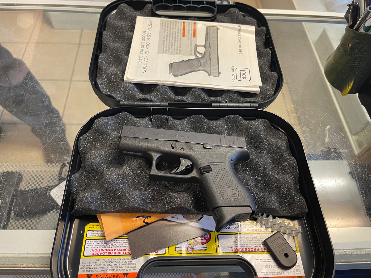 Glock G42 Compact 3.25 Inch Barrel 6+1 Black Steel Slide Polymer Grip ...