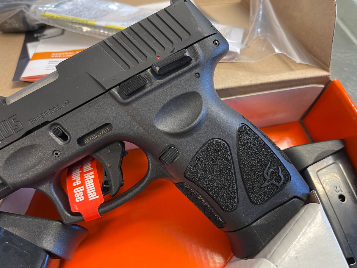 Taurus G3c 3.20 Inch Barrel 12+1 Black Frame W/Rail Matte Black Tenifer ...