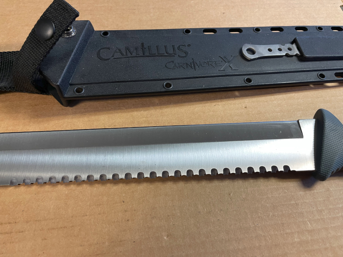 Camillus Carnivore-X Titanium Bonded 18 Inch Machete With Sheath New ...