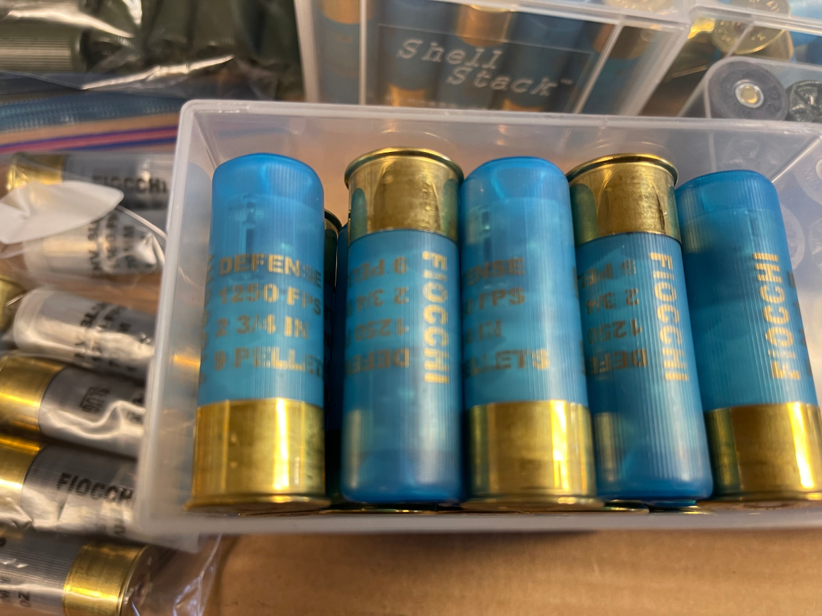 112 ROUNDS 12 GAUGE OO BUCKSHOT SOME SLUGS ALL NEW AMMO 17182506 ...