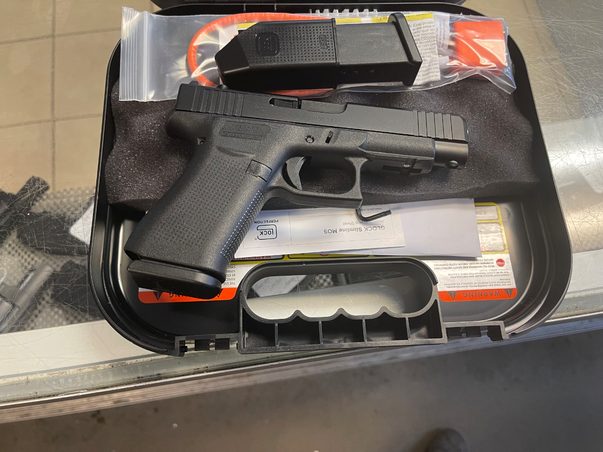 Glock G48 Mos 4.17 Inch 10+1 Black Ndlc Steel W/Front Serrations & Mos ...