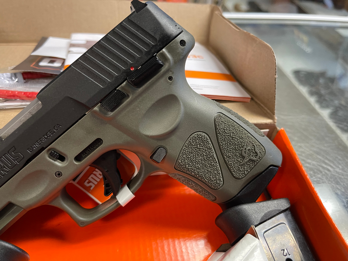 Taurus G3c Semi-Auto Semi-Auto Pistol 3.2 Inch Barrel Matte Black ...