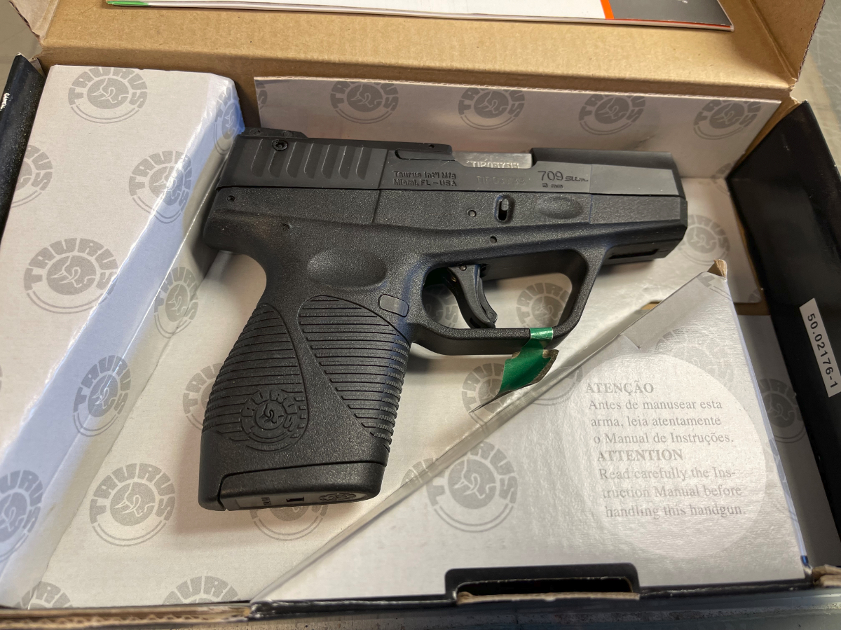 Taurus 709 Slim Semi Automatic Handgun 3 Inch Barrel 7 Rounds Polymer ...