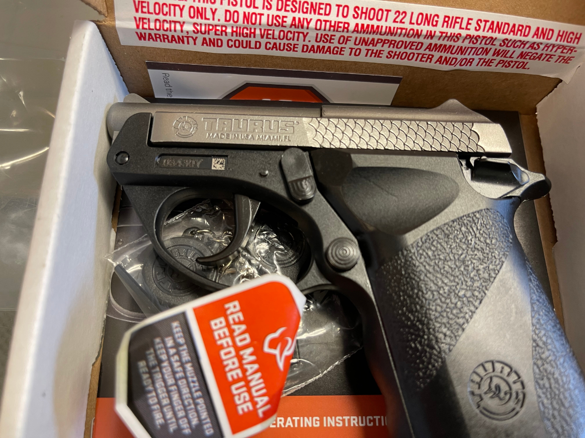 Taurus Pt-22 Dao 22 Lr Caliber With 2.80 Inch Barrel 8+1 Capacity Matte ...