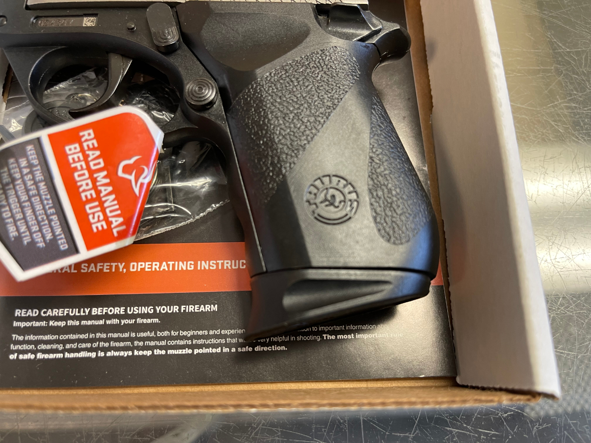 Taurus Pt-22 Dao 22 Lr Caliber With 2.80 Inch Barrel 8+1 Capacity Matte ...