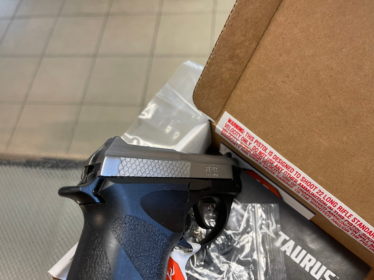 Taurus Pt-22 Dao 22 Lr Caliber With 2.80 Inch Barrel 8+1 Capacity Matte ...