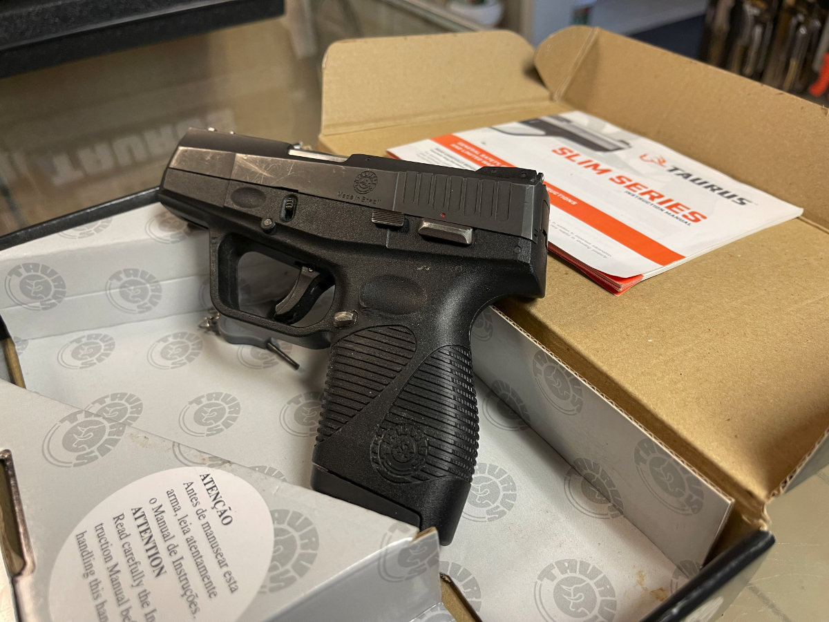 Taurus Model 709 Slim Semi-Auto Pistol 3.2 Inch Barrel Black Finish One ...