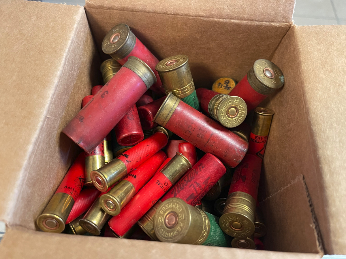 68 Rounds Assorted Shotgun Ammunition Some Vintage Some Newer For Sale ...