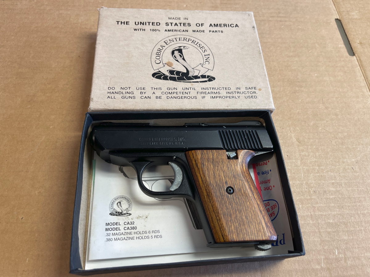 Cobra Model Ca-32 Semi-Auto Pistol 3 Inch Barrel 6+1 Magazine Good ...