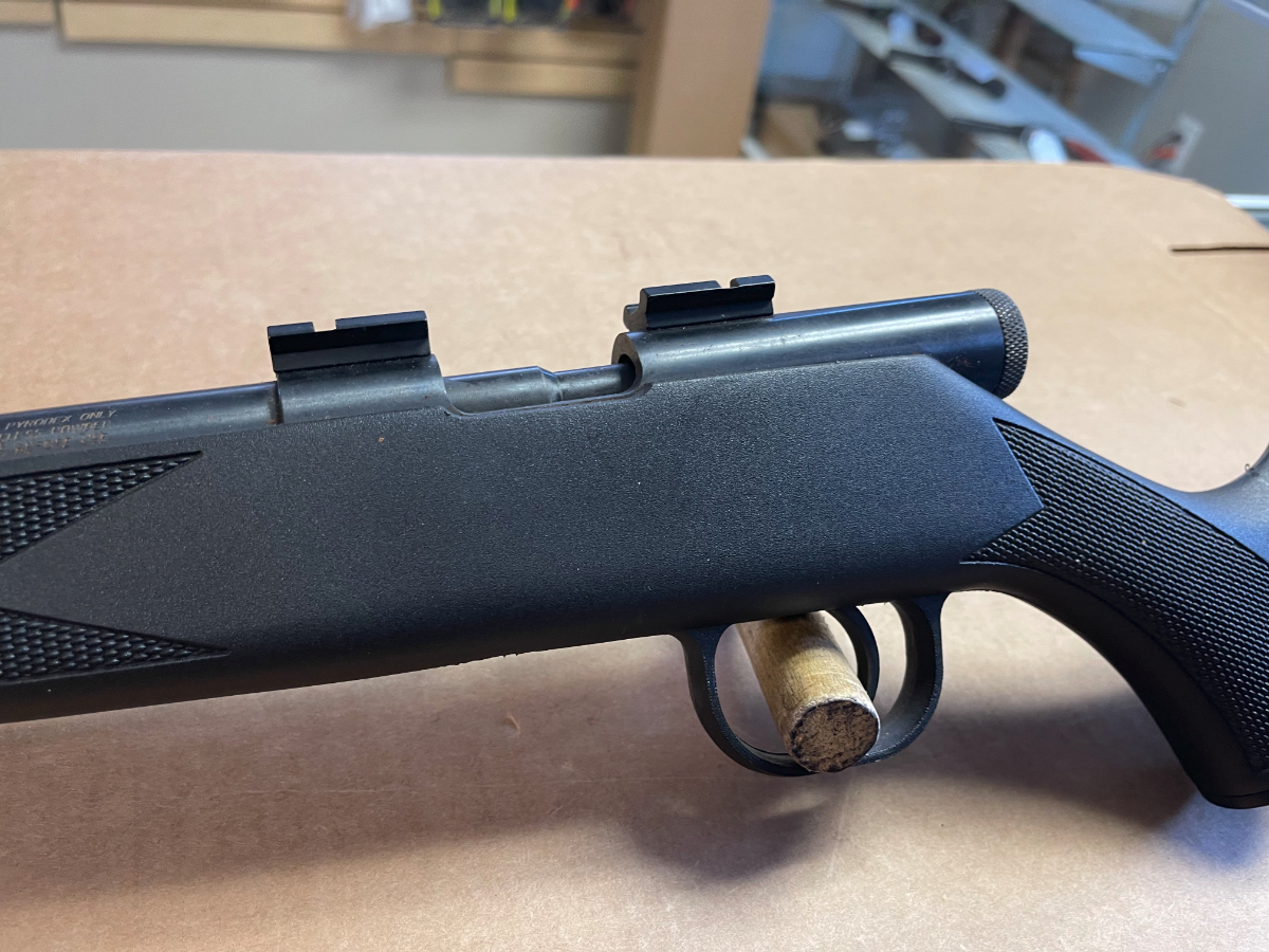 TRADITIONS SPORTER MAG 209 IN-LINE 50 CAL MUZZLE LOADER FIBER OPTIC ...