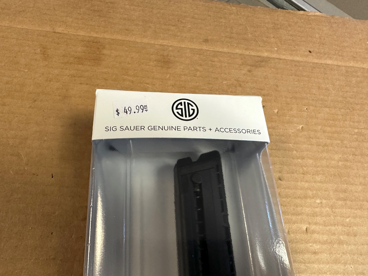 SIG Sauer 8900746 P322 25rd 22 LR For SIG P322, Black Polymer NEW IN ...