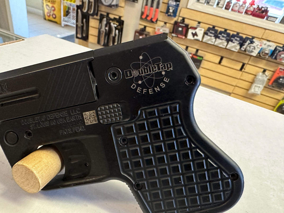 Double Tap Defense Double Tap Derringer Over/Under 2 Shot 9mm Caliber 3 ...