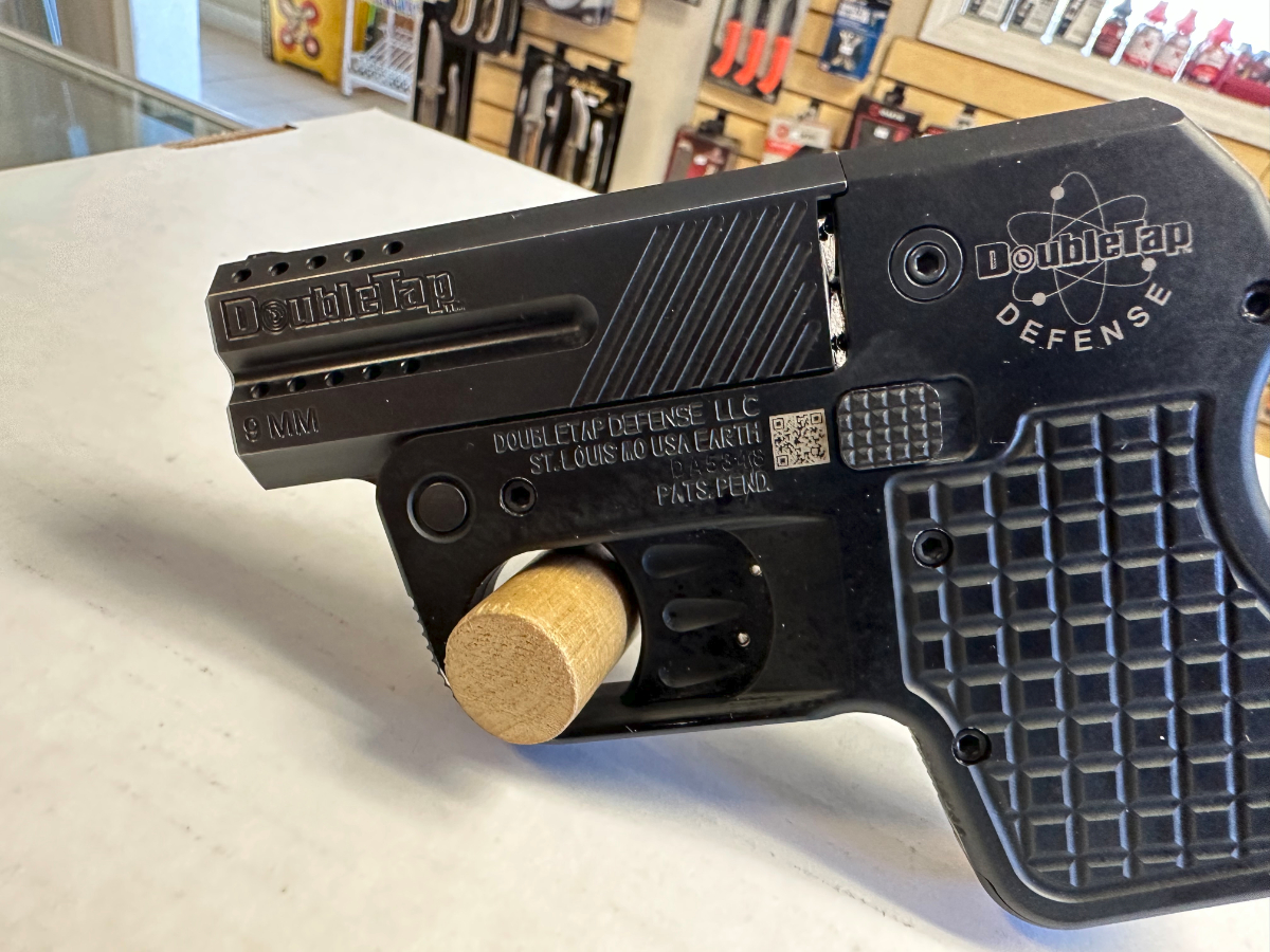 Double Tap Defense Double Tap Derringer Over/Under 2 Shot 9mm Caliber 3 ...